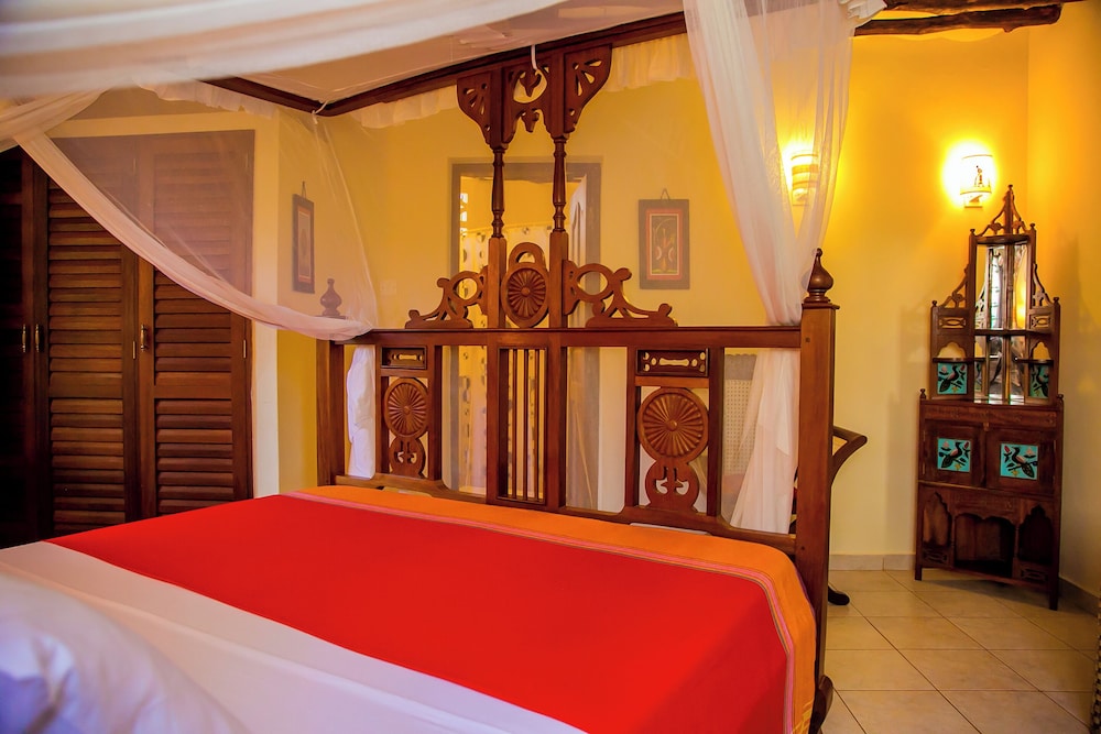 Luxury Room For 2 Only 10min Walk To Most Beautiful White Sands Of Diani Beach. - Diani Beach
