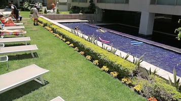 Apartamento | Piscina | Piscina interior, piscina exterior