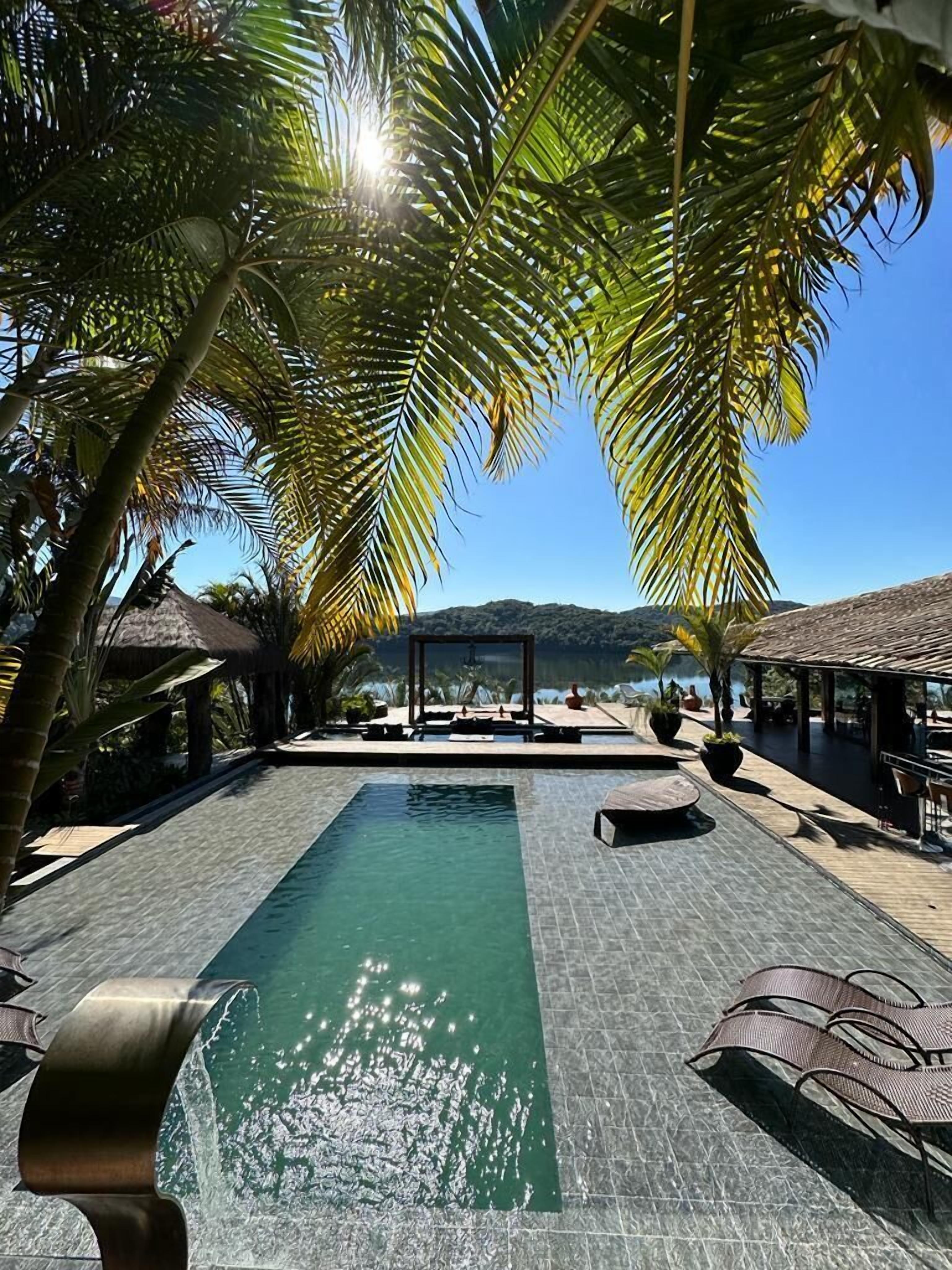 Fachada da propriedade