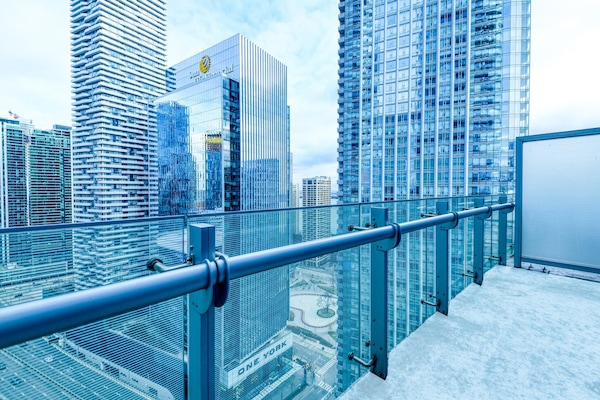 Apartamento superluxo | Sacada