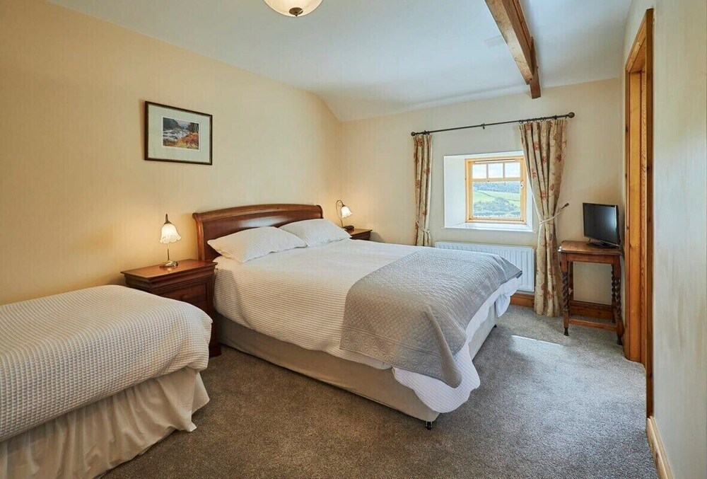 Host & Stay | The Granary, Carr Edge - Chipchase Castle