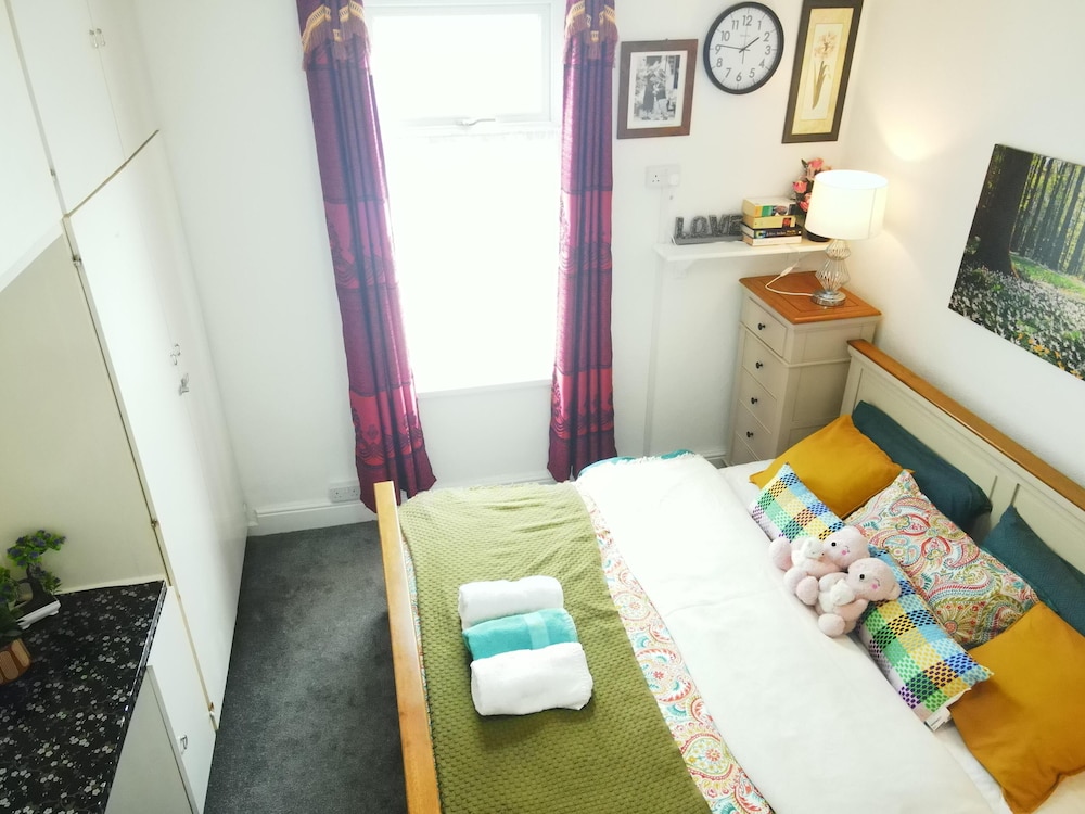 Stylish 2 Bed Room Apartment 5 Sleep Free Wifi & P - Newport