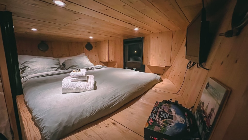 Unique Houseboat With Sauna @ Walking Distance Historic Center Of Amsterdam. - Zaandam