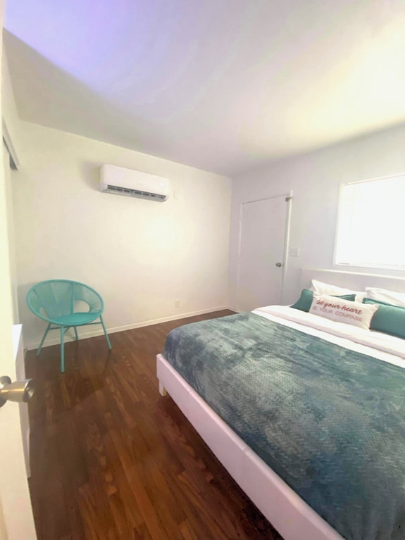 2 Bedroom Cozy Guesthouse Near The Strip - Las Vegas Aquariums, Las Vegas