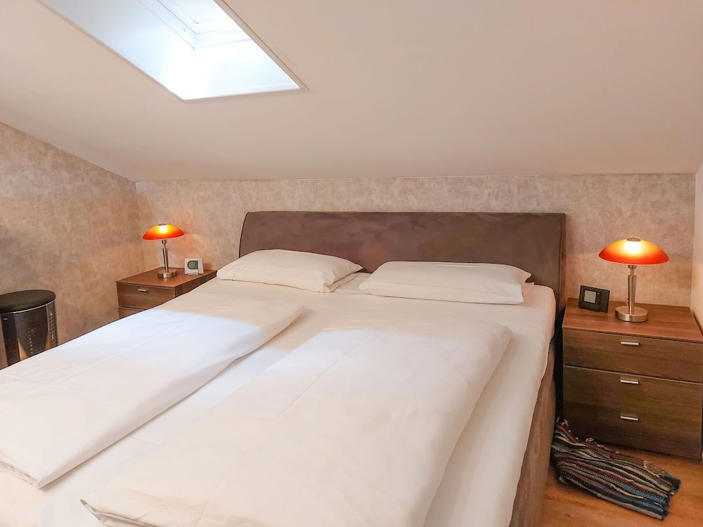 Schöne Wohnung Für 4 Gäste Mit W-lan, Tv, Balkon, Haustiere Erlaubt, Panoramablick Und Parkplatz - Arnbruck