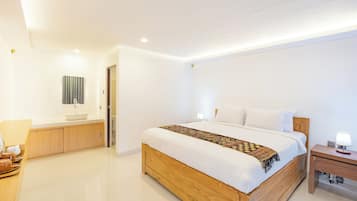 Suite, vista para a montanha | 1 quarto, secretária, Wi-fi grátis, roupa de cama fornecida