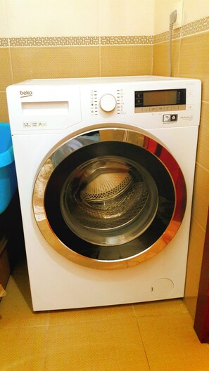 Apartamento conforto | 1 quarto, ferros/tábuas de passar roupa, Wi-Fi de cortesia