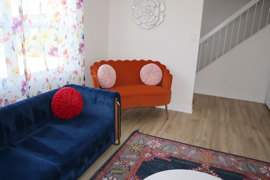 420 Zen Environment Surrounded By Boho Chic Decor~luv Happii House. - 프랭크퍼트