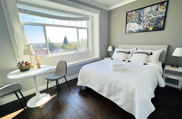 Jennifers House - Vancouver