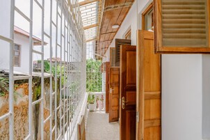 Quarto Duplo ou Twin Premium | Secretária, secretária adequada para computadores portáteis 