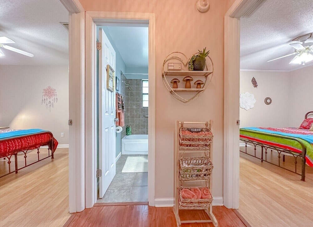 King Bed-office-pets-fenced Yard-fast Wifi - Tallahassee