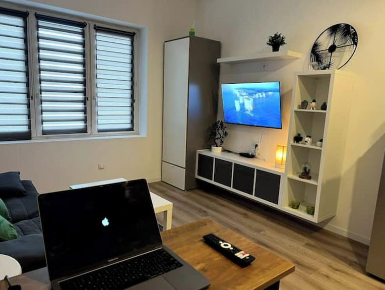 Very Pleasant Studio - Kortrijk