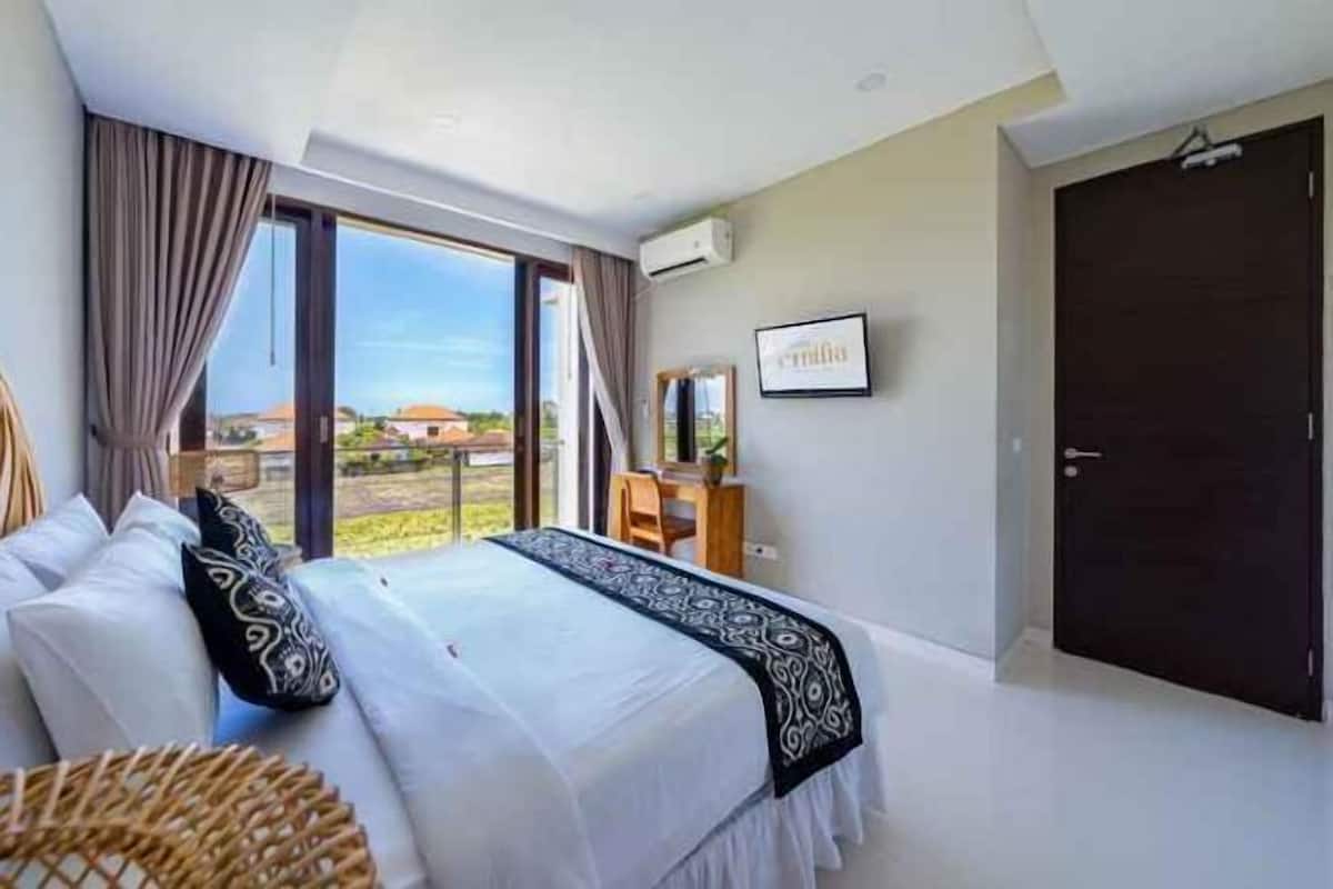 Wi-Fi de cortesia, roupa de cama