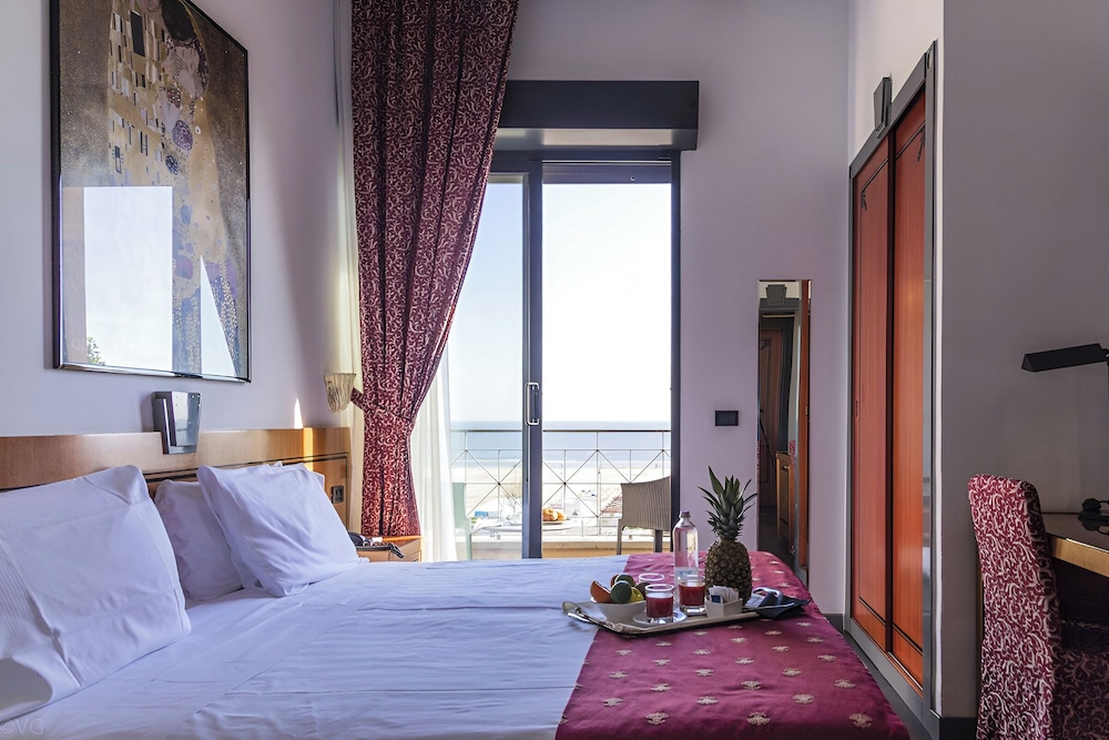 Hotel Nettunia - Rimini