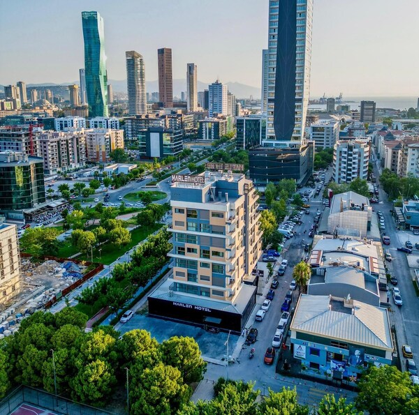 Marlen Hotel Bayrakli - İzmir