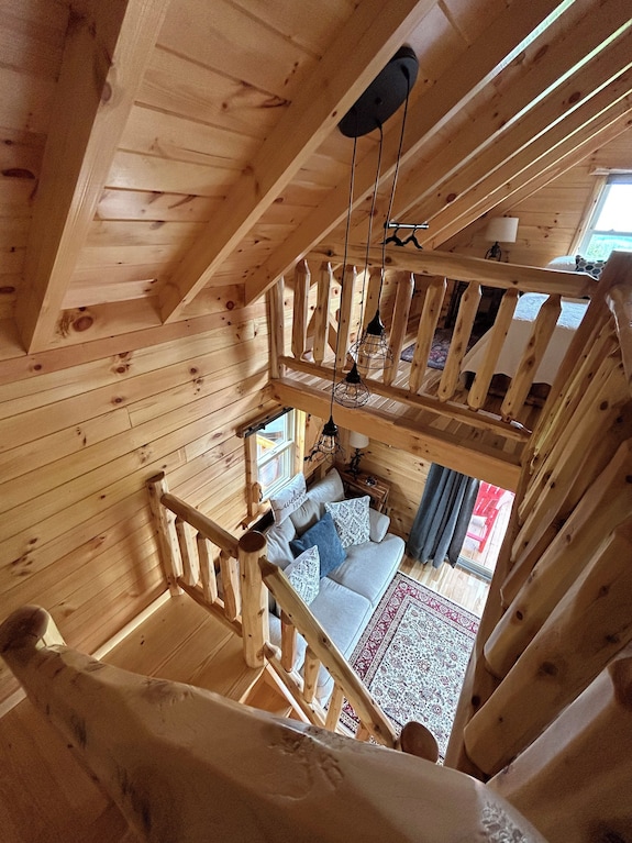 Paradise Peak Songbird Cabin With Outdoor Hot Tub In The Heart Of Amish Country - Ohio