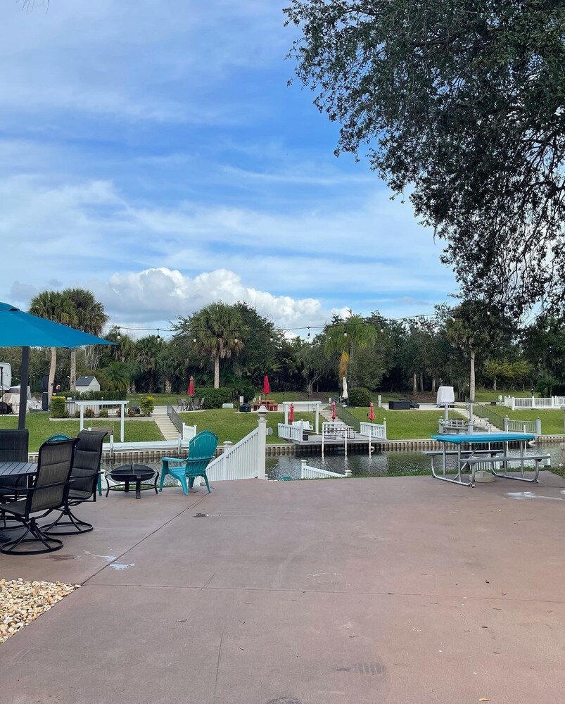 Amazing Waterfront Site at River Ranch RV Resort - River Ranch | Vrbo