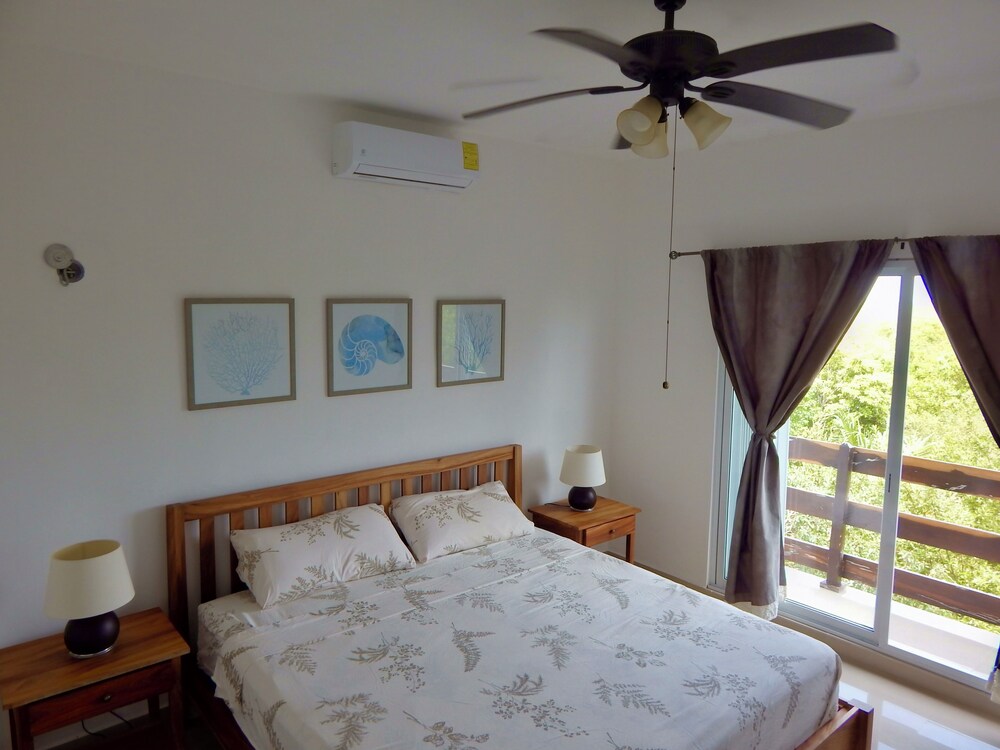 2 Br-house In Puerto Morelos With Stunning View - Puerto Morelos