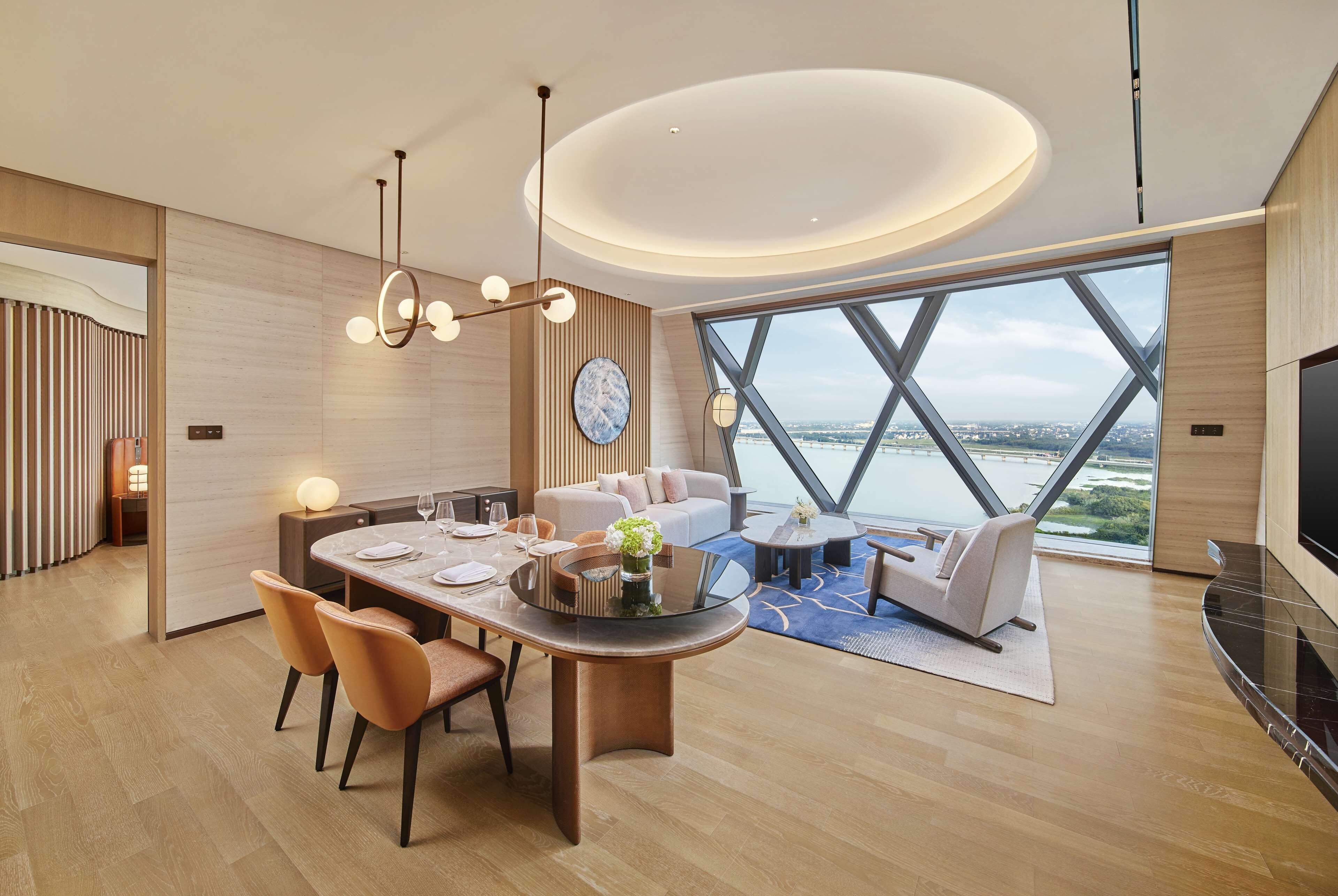 Televisor LCD, brinquedos 