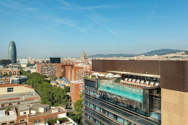 Labtwentytwo Barcelona, A Tribute Portfolio Hotel - Sant Adrià de Besòs