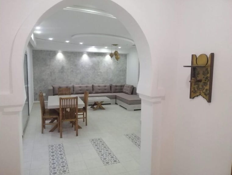 Superbe Villa Standing A Djerba Centre Ville Midoune - Tunisia