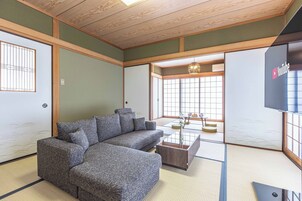 Apartamento Clássico em Condomínio Fechado | Wi-fi grátis, roupa de cama fornecida 