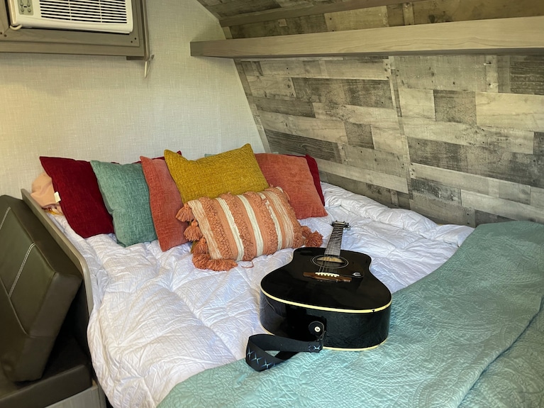 2023 Camper 17 Foot.. 3 Bedroom Will Move To Your Chosen Location. - Kennesaw, GA