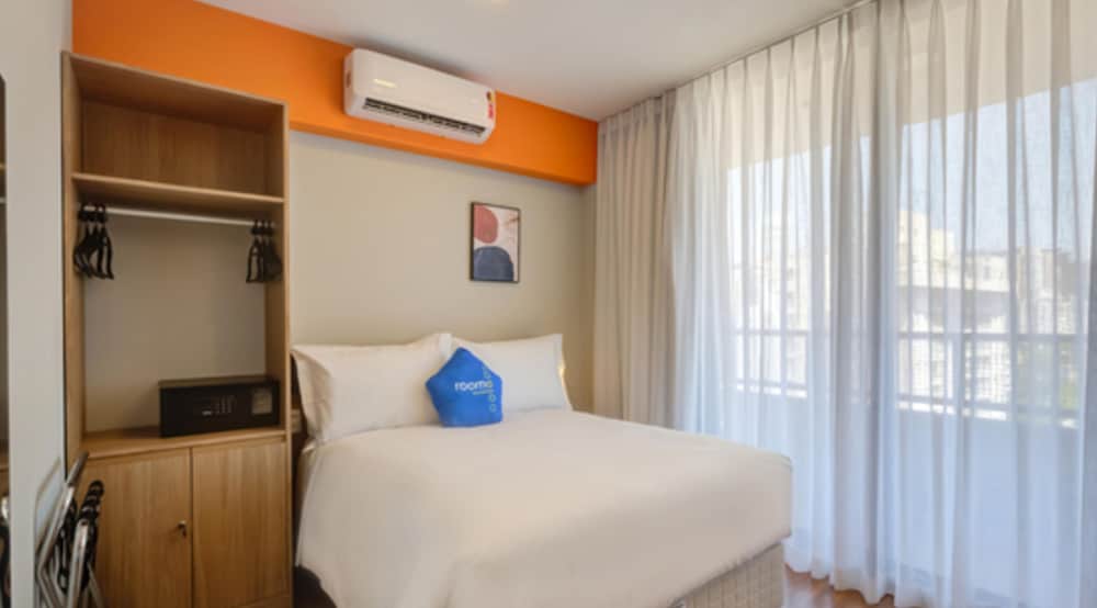 Roomo Oy Frei Caneca Residencial - São Paulo