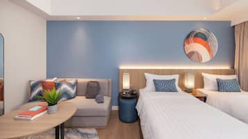 Quarto Twin Standard (Studio Deluxe Twin) | Cofre no quarto, secretária