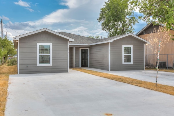 3br Moments From Goodfellow Afb! - San Angelo, TX