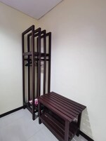 Quarto Duplo Deluxe, 1 cama king-size | Ferro/tábua de engomar, Wi-fi grátis, roupa de cama fornecida 