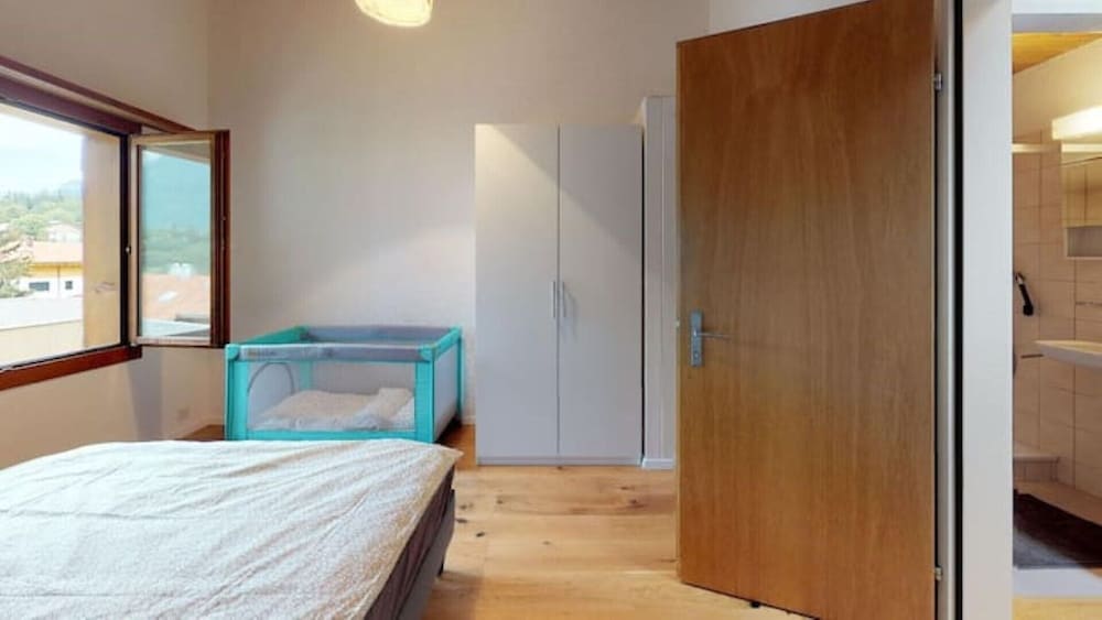 Maisonette 4.5 Rooms, Near Ballenberg, Ski Areas, Playground, Beo Apartmentsag - 邁林根