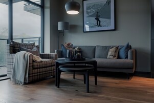 Camas com colchões pillow-top, quartos à prova de som, Wi-Fi de cortesia