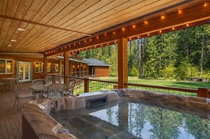 Casa, vários quartos | Terraço/pátio interior