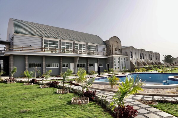 Porto Golf Hotel And Suites Kano - Kano