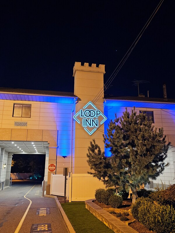 Loop Inn Motel -
