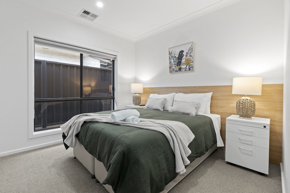Renmark River Villas No 52 (With Pool) - "The Bellagrove Villa" - Paringa