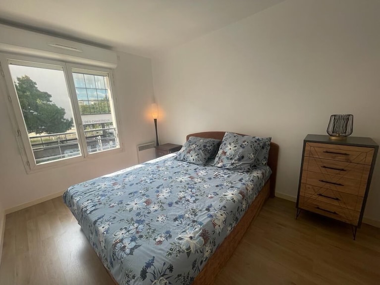 Joli Appartement à Issy Les Moulineaux - Quai De Stalingrad - Issy-les-Moulineaux