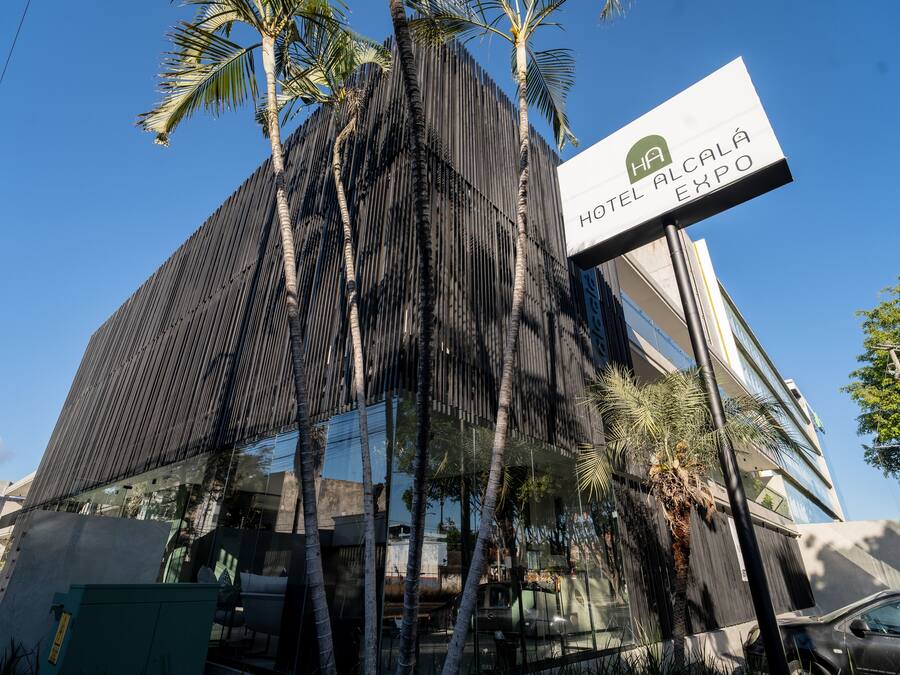 Fachada da propriedade