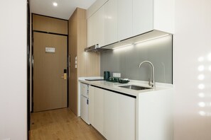 Quarto Económico | Roupa de alta qualidade, edredões de penas 