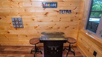 Cabine, 4 quartos | Sala de jogos