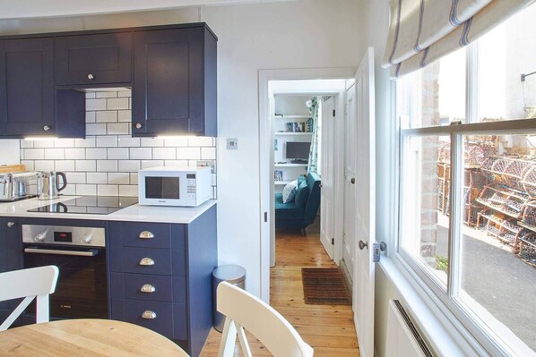 Casa | 2 quartos, internet de alta velocidade