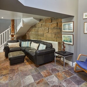 Casa | 2 quartos, internet de alta velocidade 