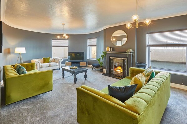 Host Stay Regency Mansions Apartment - Redcar
