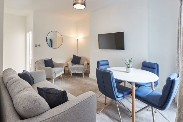 Host Stay Apartment 1 High Street - 卡納芬