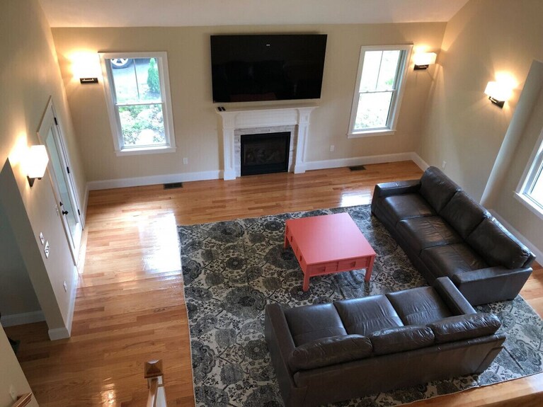 New Home Close To Beach, Bike Path, And Sleeps 10! ️ - Falmouth, MA