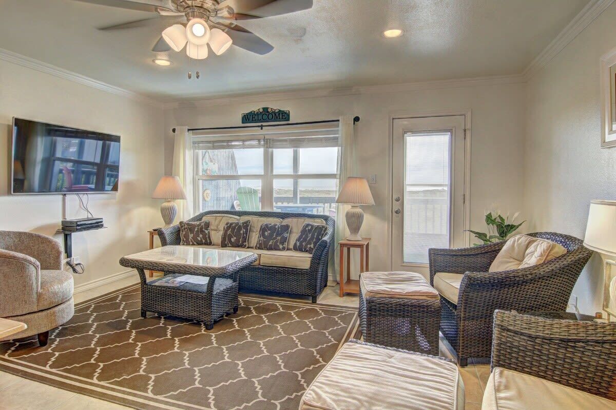 Buena Vista- Ocean View | Large Pool | Boardwalk - Port Aransas, TX