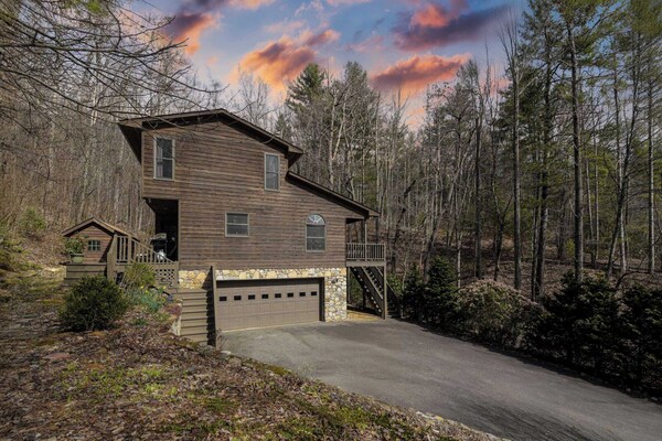 Creekside Mountain By Avantstay Private Sauna - Asheville, NC