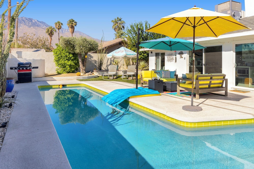 Amarillo - Palm Springs, CA