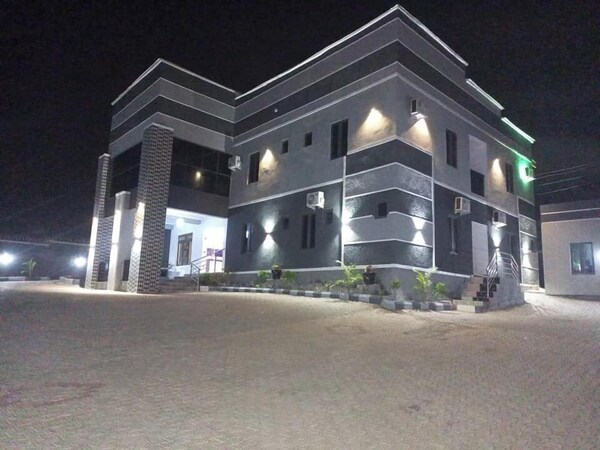 New Diamond Suites And Apartment Jos - Jos